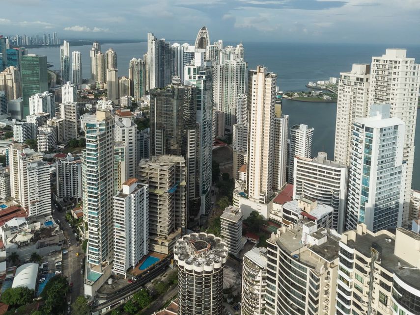 Inversión extranjera crece en Panamá a pesar de aumento en deuda externa