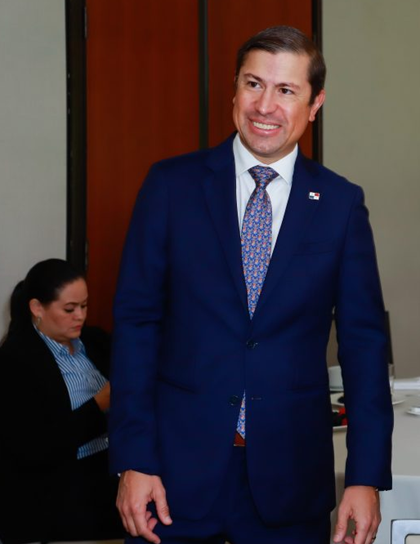 MICI en lanzamiento de servicios para centros logísticos