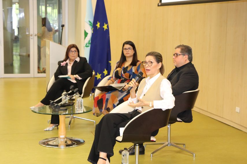 Conmemoran en Panamá el Día Internacional de la Democracia