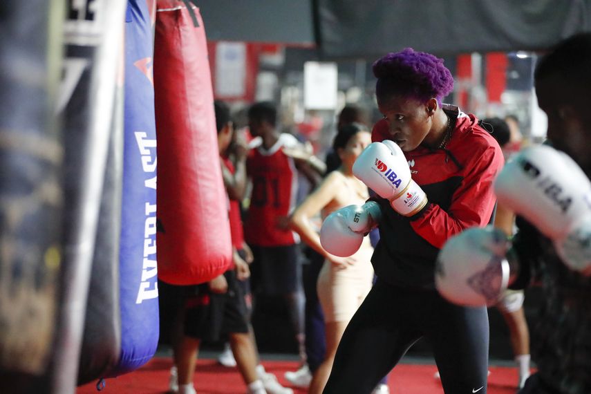 Atheyna Bylon finalizará su preparación para París en Portugal