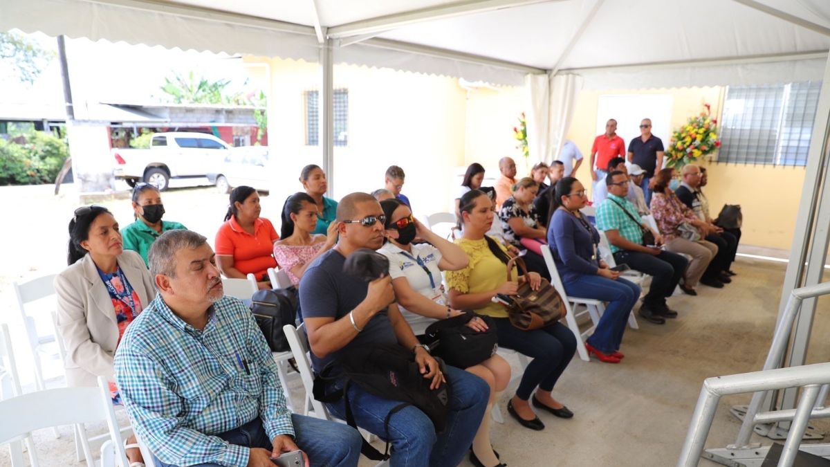 Alanje: Inauguran instalaciones para personas no videntes