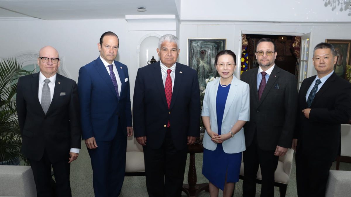 Panamá y China exploran oportunidades de inversión y desarrollo
