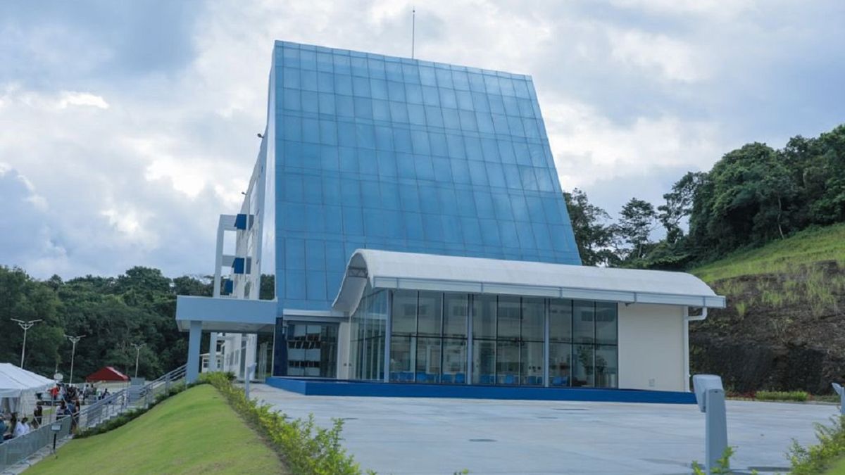 Presidente Cortizo inaugura cuatro edificios en la UTP