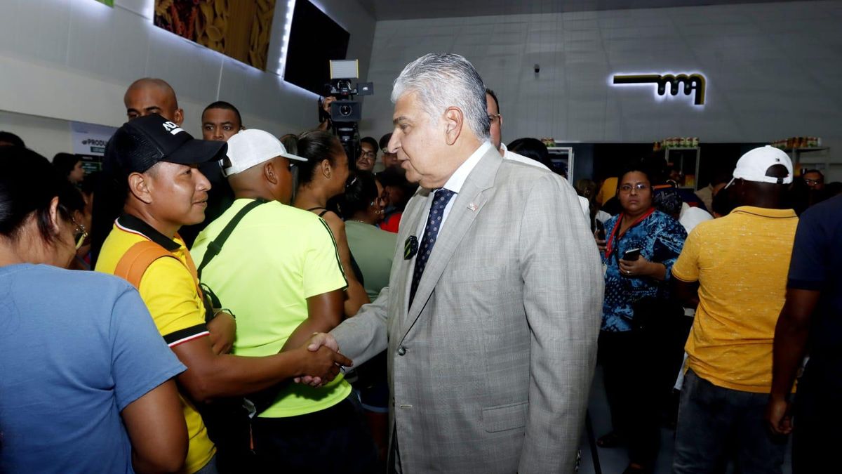 Mulino inaugura Tienda del Pueblo en San Miguelito y promete expansión a nivel nacional