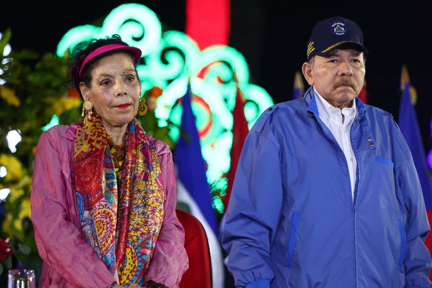 Daniel Ortega y Rosario Murillo claman por la paz en el mundo en ...