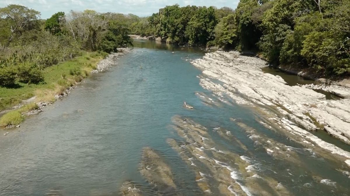 Alanje: Canalizarán ríos para evitar inundaciones