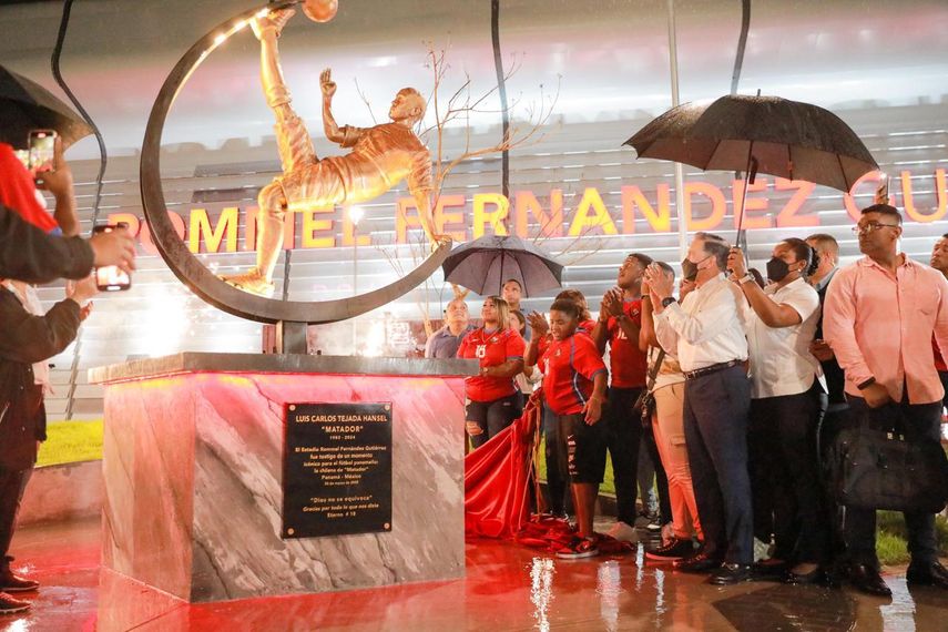 Estadio Rommel Fernández Gutiérrez es oficialmente reinaugurado