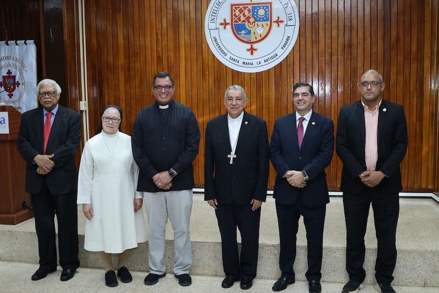 La USMA elige a nuevo rector, el sacerdote Jorge Rivera Rodríguez