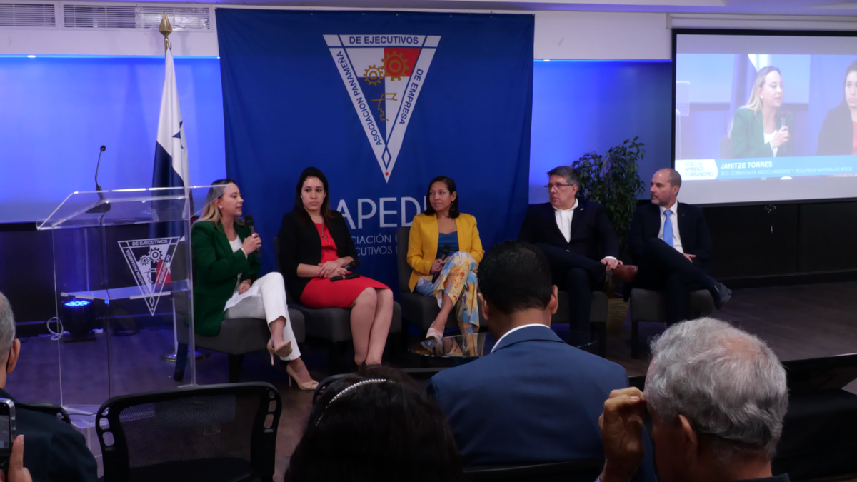 Apede aboga por un mejor aprovechamiento del agua en Panamá