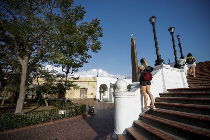 Propuesta del diputado Neftalí Zamora busca que hospedajes de corta ...