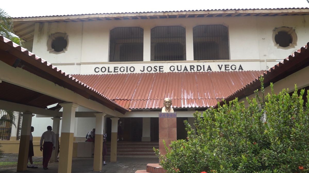 El Colegio José Guardia Vega de Colón aspira mantener la Copa de Debate ...