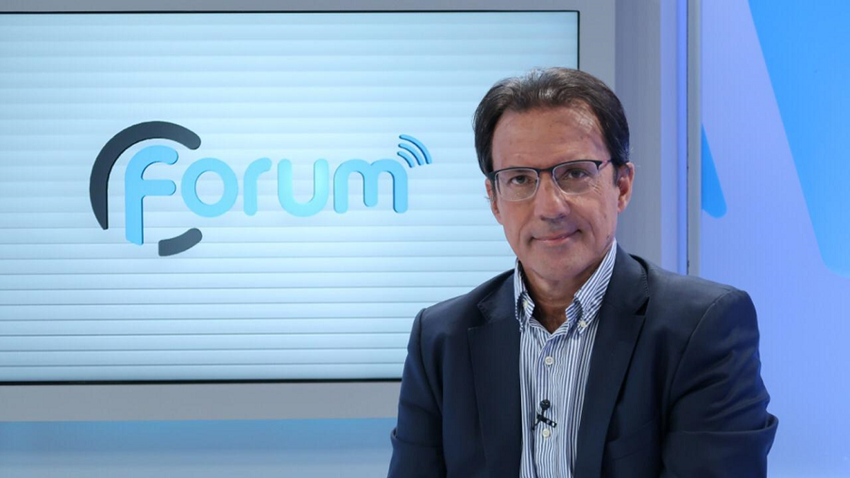 Ante la crisis empresas deben cambiar estrategias de negocio | Forum Medcom