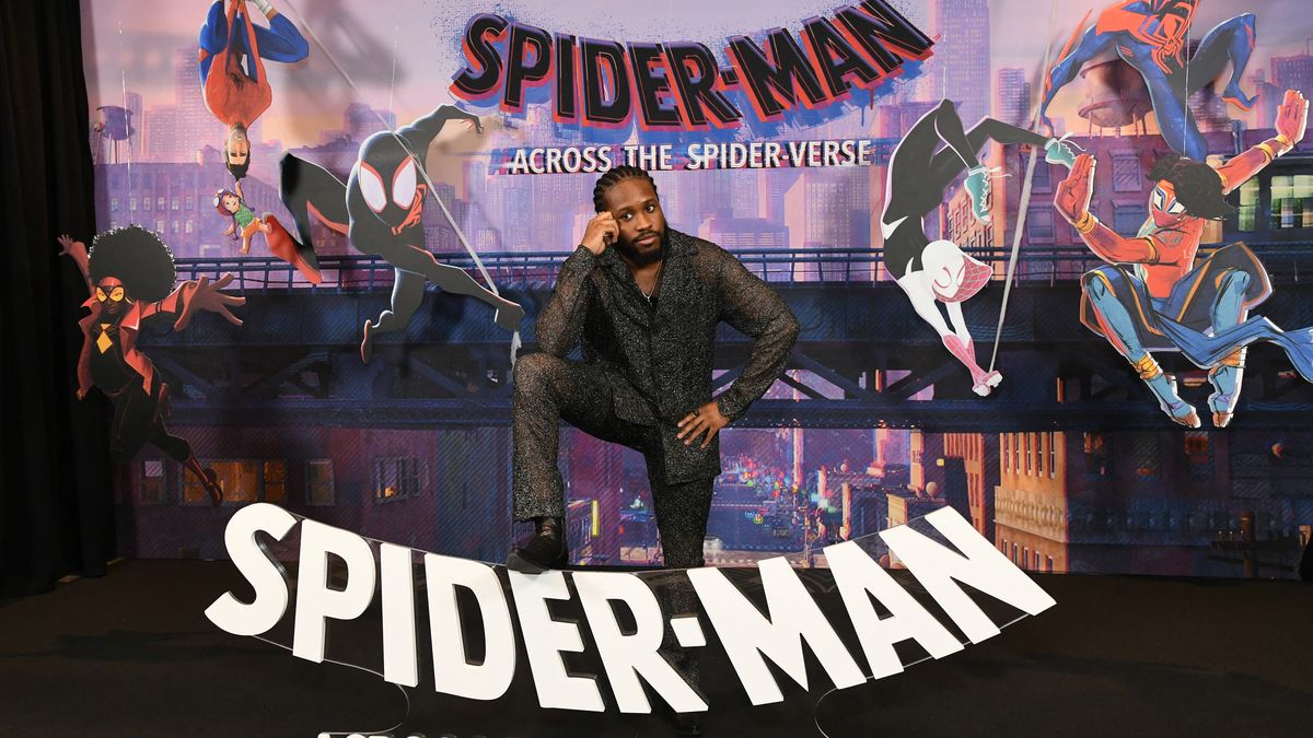 Spider-Man vuelve con ambiciosa secuela animada