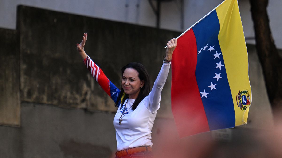 María Corina Machado vuelve a la protesta en Caracas tras 133 días en ...