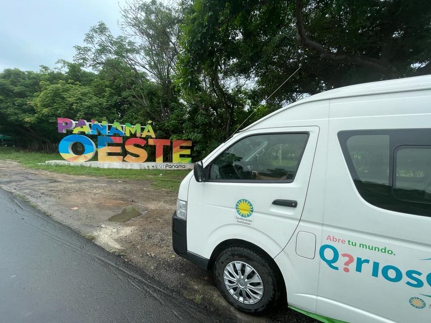 Busito de la ciencia de Smithsonian vuelve a rodar por Panamá