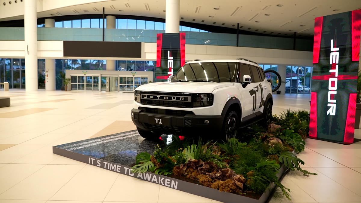 Jetour lanzó en Panamá su nuevo modelo T1: un auto con tecnología avanzada
