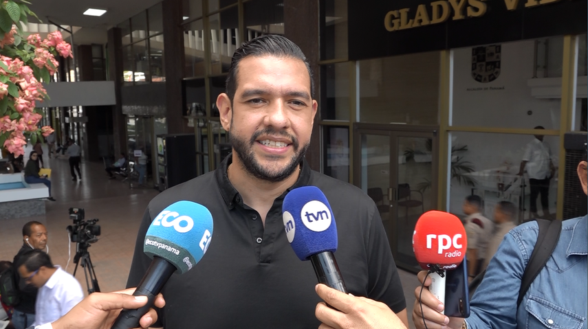 ¡Otra baja más! Willie Bermúdez renuncia al partido Panameñista