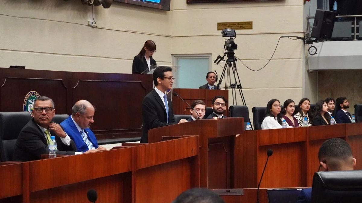 Más de 400 jóvenes participan en Panamá del Modelo de las Naciones Unidas