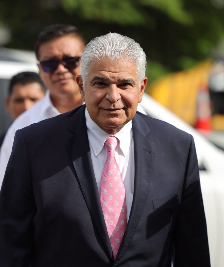 Panamá, a pocas horas de la investidura de su nuevo presidente, José ...