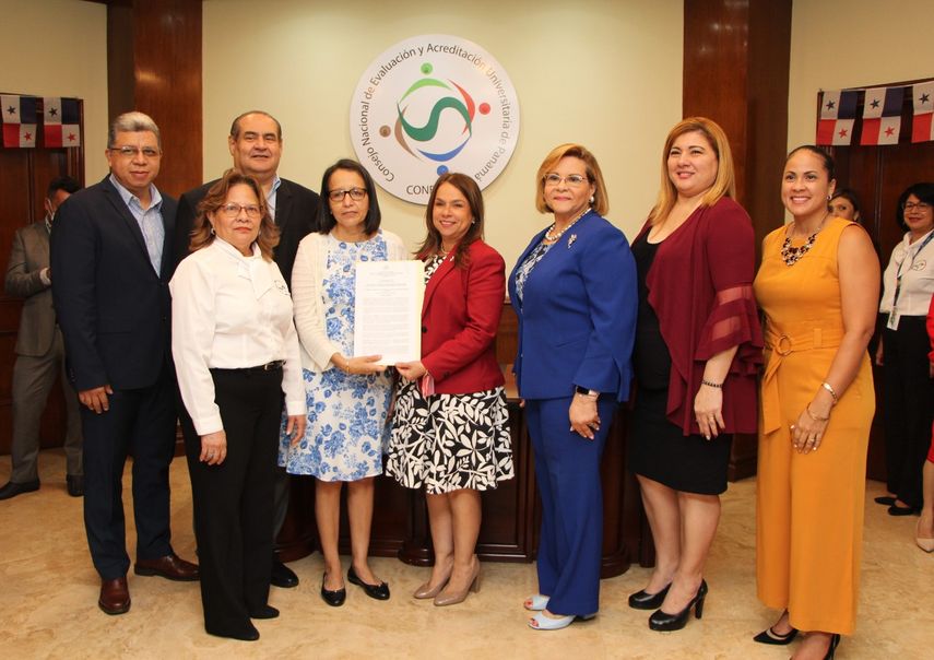 Panamá tiene 19 universidades reacreditadas por el Coneaupa