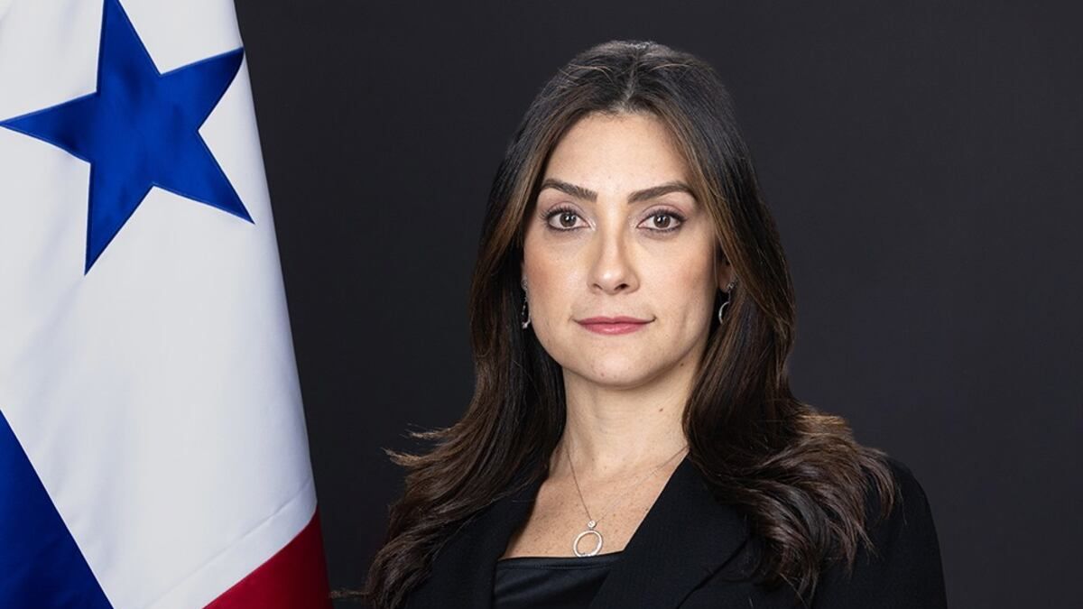 Astrid Aureen Ábrego González, es la nueva viceministra de Comercio ...