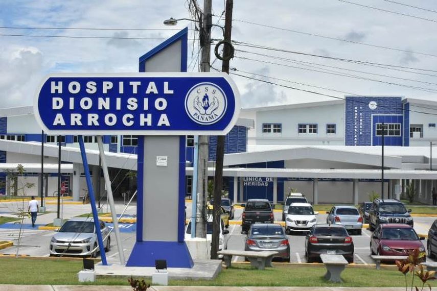 Cortizo inaugura moderno hospital en Puerto Armuelles