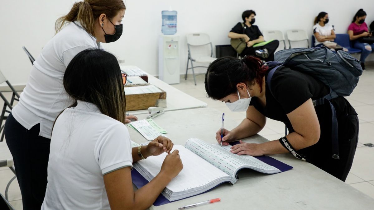 Ifarhu reanudará atención a estudiantes universitarios