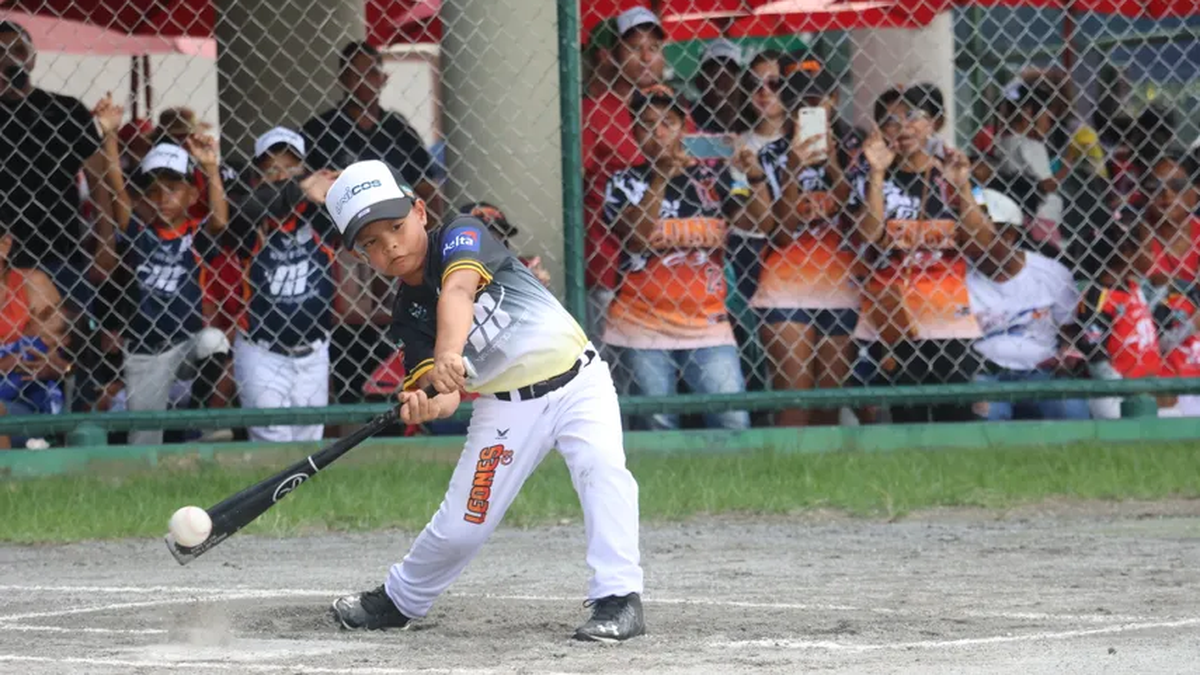 Inicia torneo de béisbol Mini League ÚNICOS Copa El Machetazo 2025