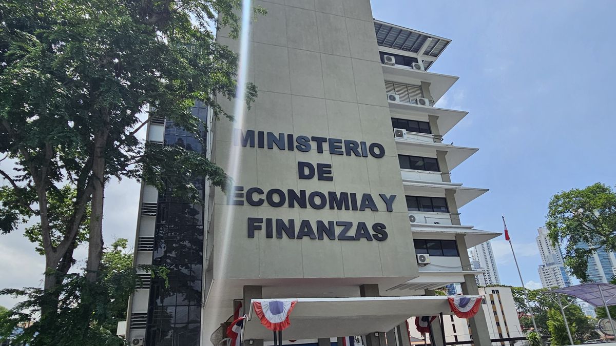 Realizan subasta de Letras del Tesoro y pago de Intereses ...