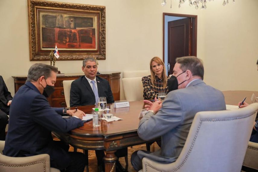 Presidente Nito Cortizo recibe al nuevo director de la OPS